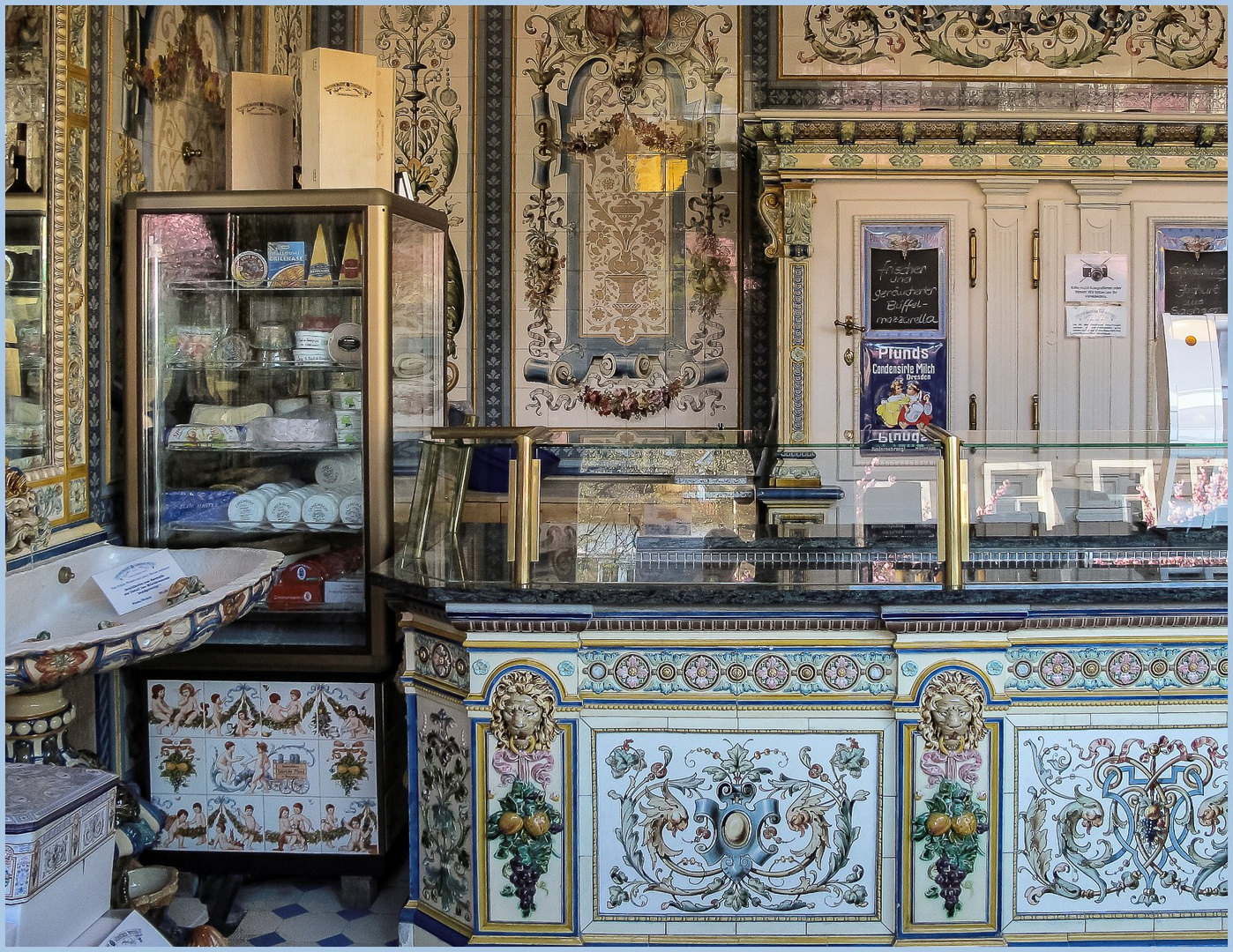 Blick durch die Scheibe... Foto & Bild | architektur, stillleben ...