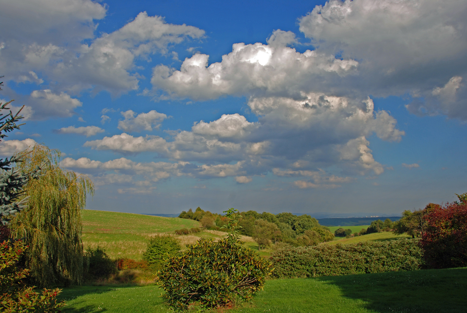 Blick in das Tal der Ahnungslosen von EINST Foto & Bild | landschaft ...
