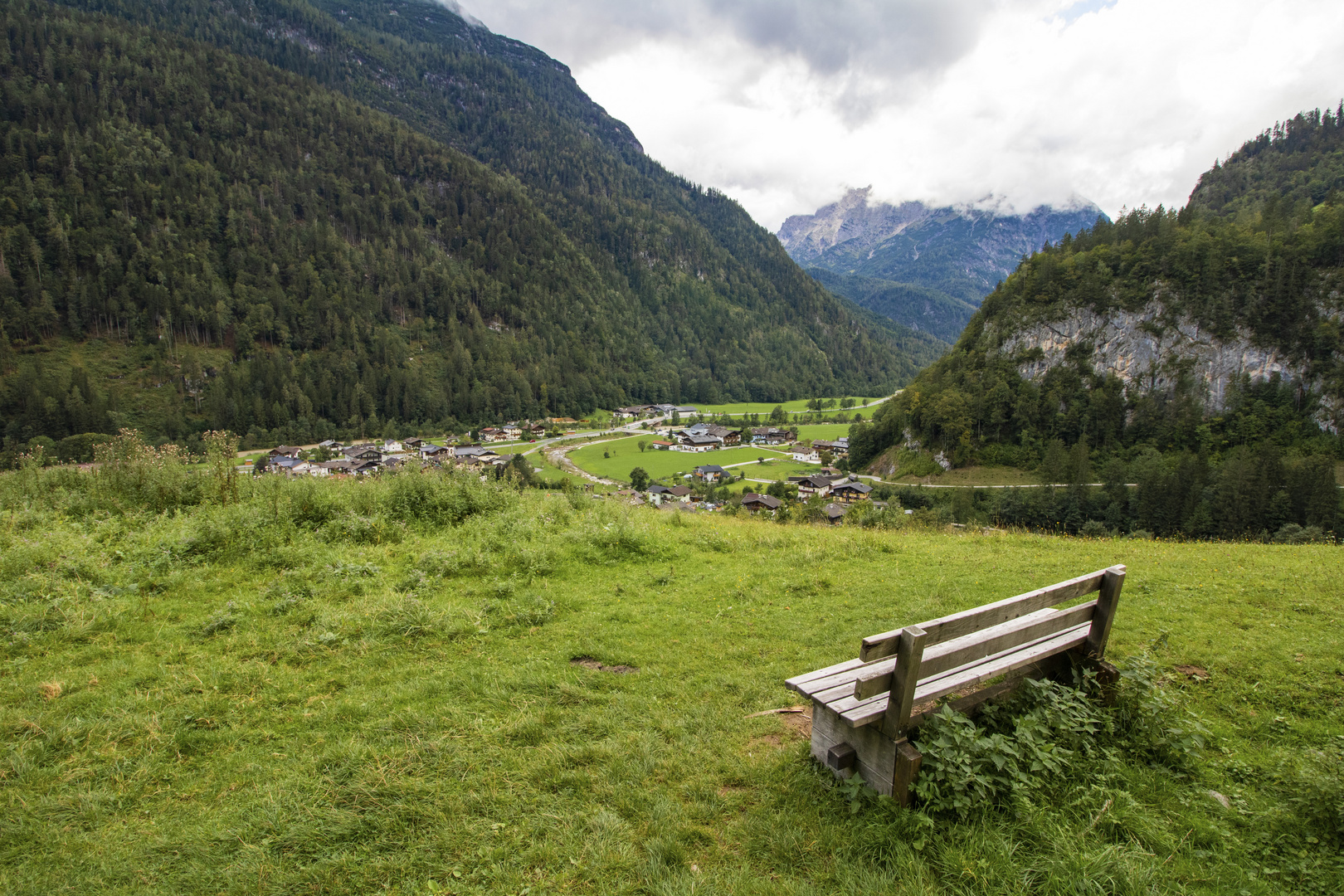Blick ins Tal Foto & Bild | landschaft, berge, panorama Bilder auf fotocommunity