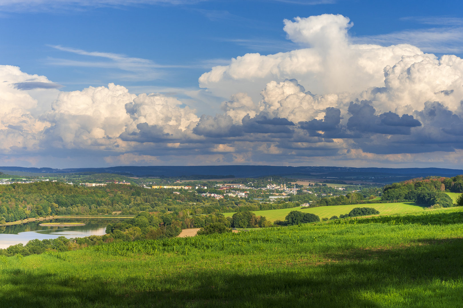 Blick über Oelsnitz im Vogtland Foto & Bild | deutschland, europe ...