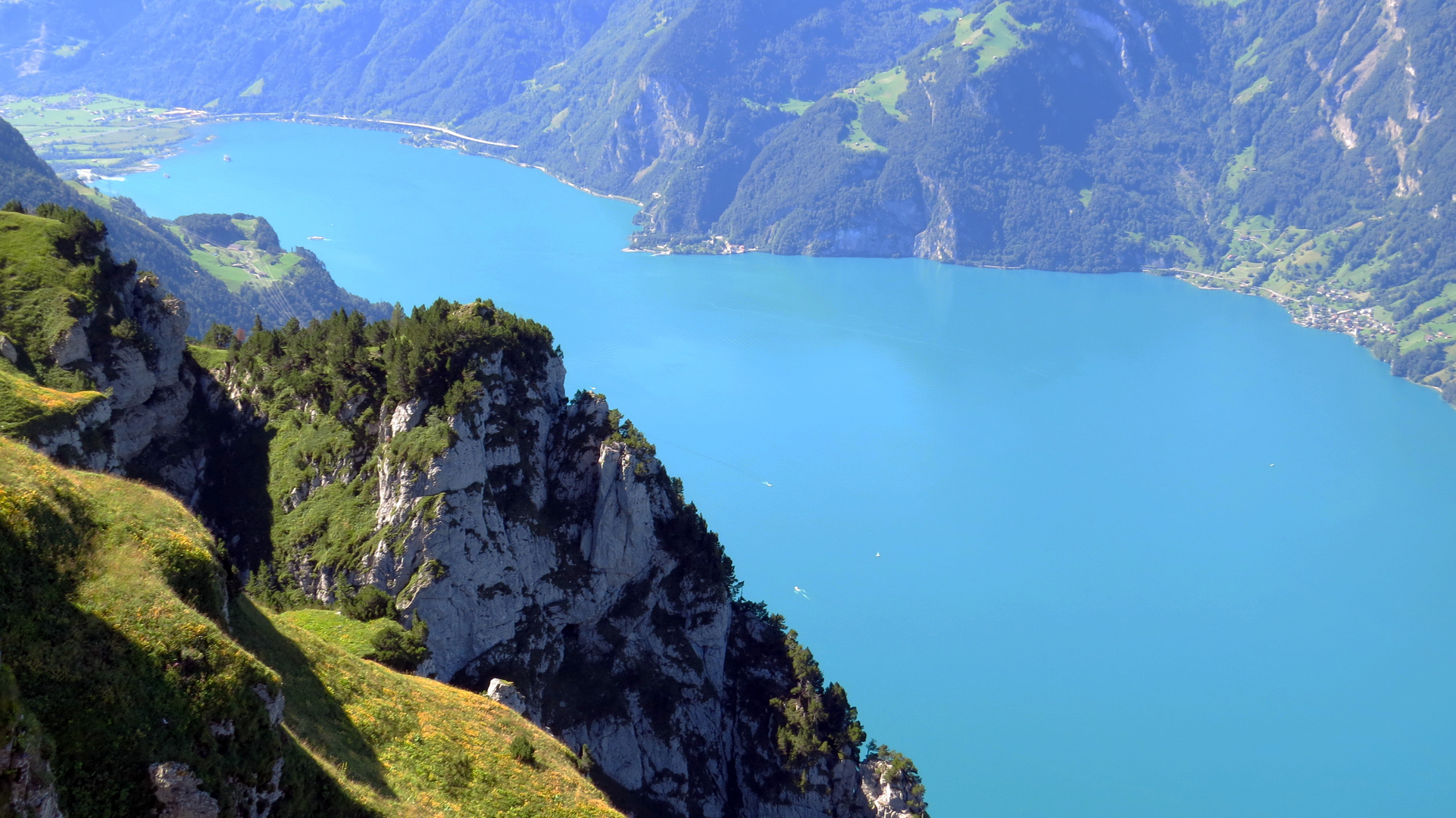 Blick vom Fronalpstock auf den Urnersee Foto & Bild | world, natur ...