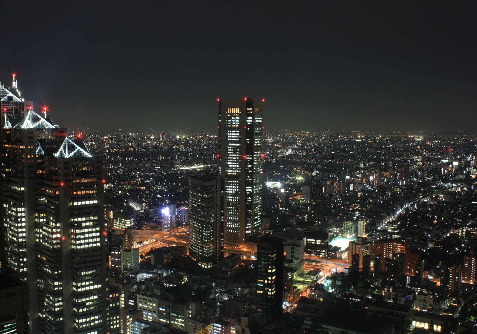 Blick vom Rathaus, Tokyo Foto & Bild | architektur, architektur bei ...