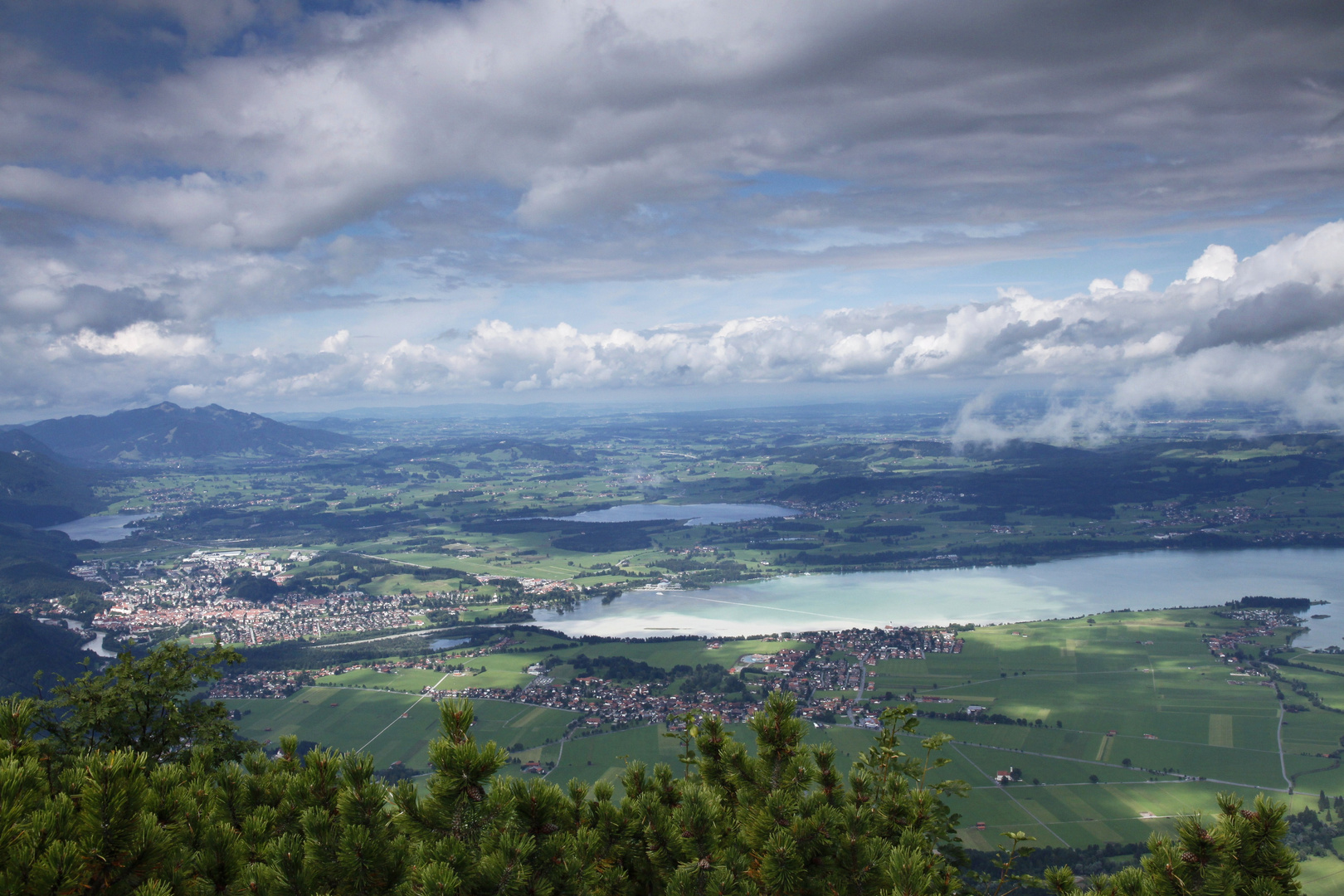 Blick vom Tegelberg auf den Forggensee Foto & Bild | landschaft, bach ...