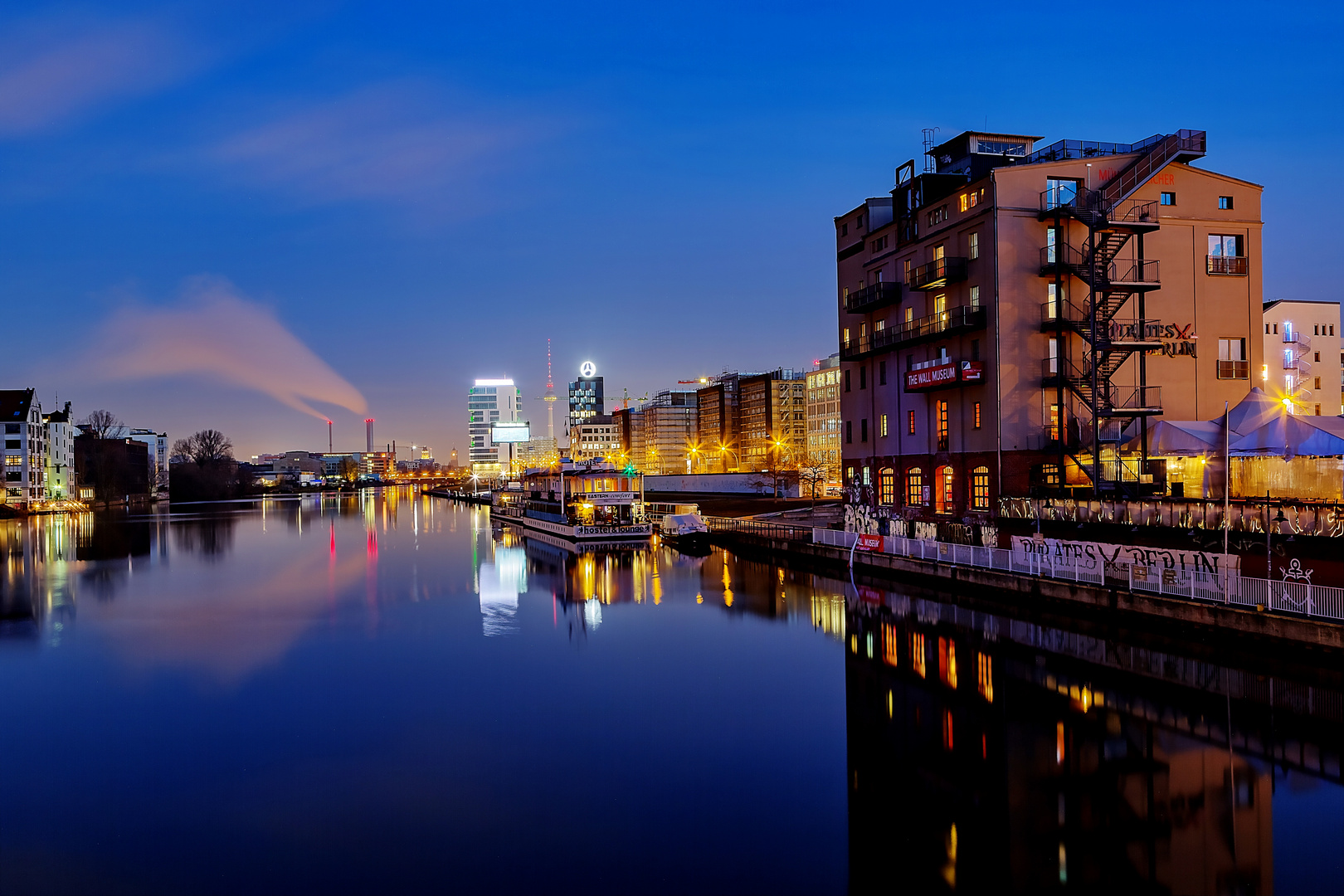Blick von der Oberbaumbrücke 2018_01 Foto & Bild | deutschland, europe ...