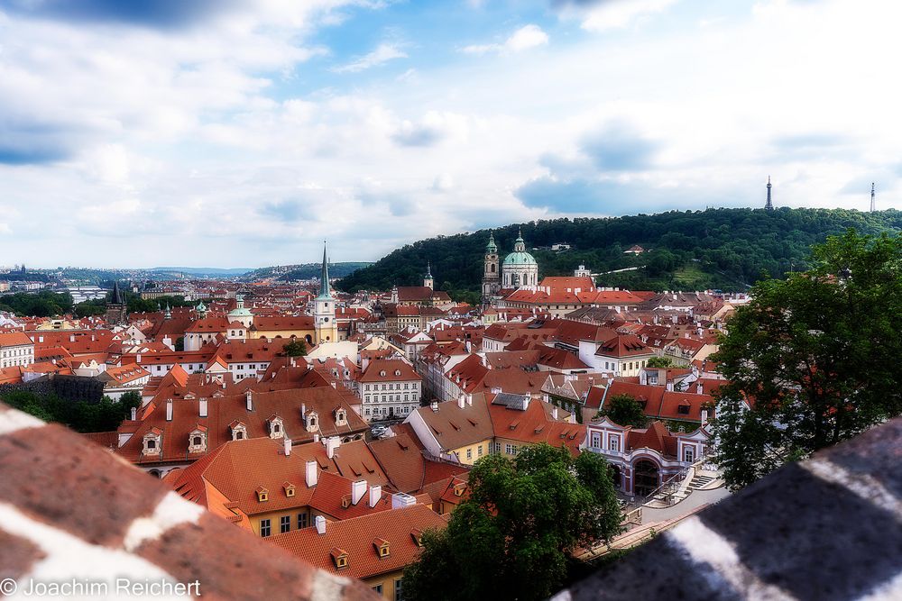 Blick von der Prager Burg auf die Kleinseite von Prag Foto & Bild | architektur, reportage ...