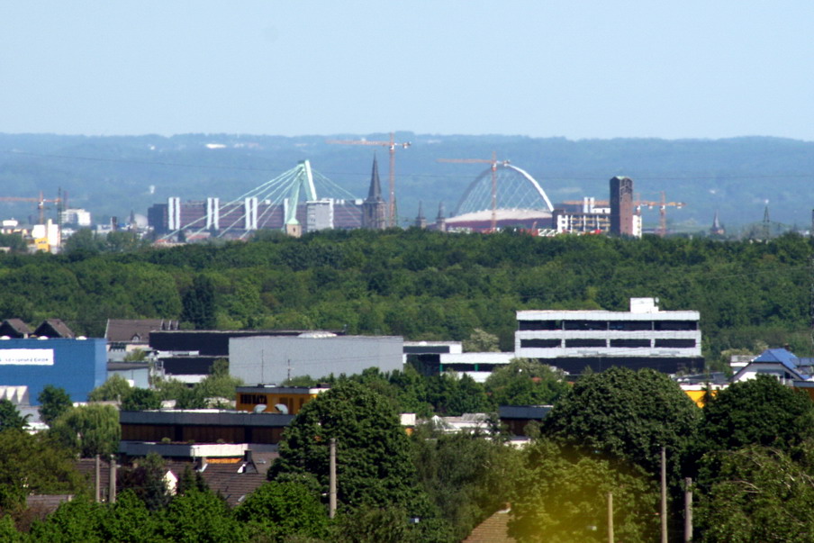 Blick von Hürth nach Köln 2 Foto & Bild | architektur, stadtlandschaft ...