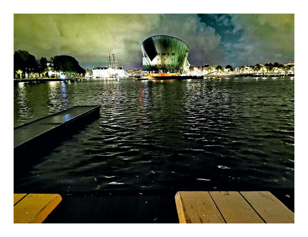 Blick Wasser street Adam p30-22-630-col Foto & Bild | streetfotografie, amsterdam, mtfoto Bilder ...