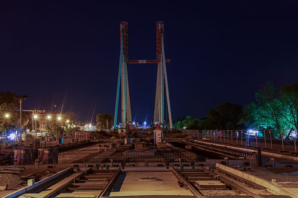 Blick zu den Pylonen... Foto & Bild | architektur, deutschland, europe ...