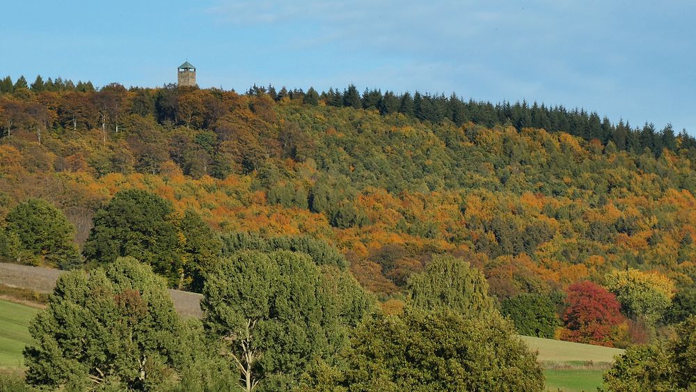 Blick zum Sollingturm von Uslar-Schönhagen Foto & Bild | architektur ...