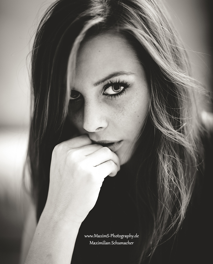 Blicke Foto & Bild | portrait, portrait frauen, indoor Bilder auf ...