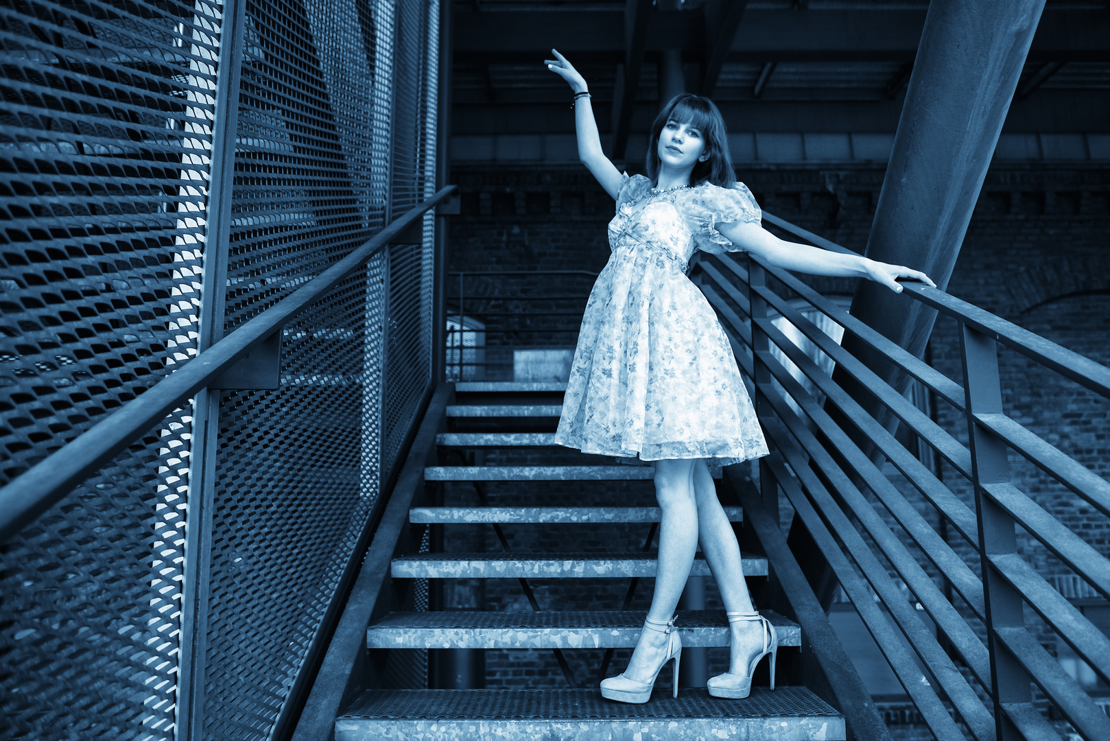 blue dancer Foto & Bild | menschen Bilder auf fotocommunity