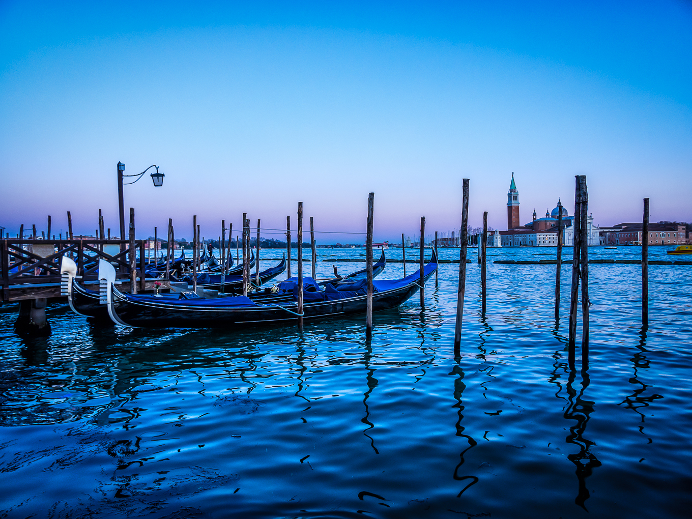 blue hour Venice Foto & Bild | city, italy, venezia Bilder auf fotocommunity