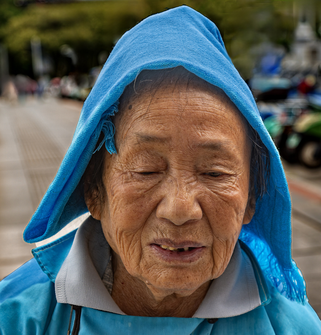 Blue lady Foto & Bild | blue, china, people Bilder auf fotocommunity