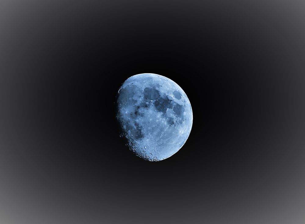 blue moon Foto & Bild | mondaufnahmen, himmel & universum, himmel ...