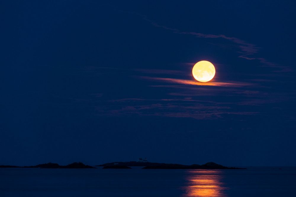 Blue Moon Foto & Bild | schweden, meer, natur Bilder auf fotocommunity