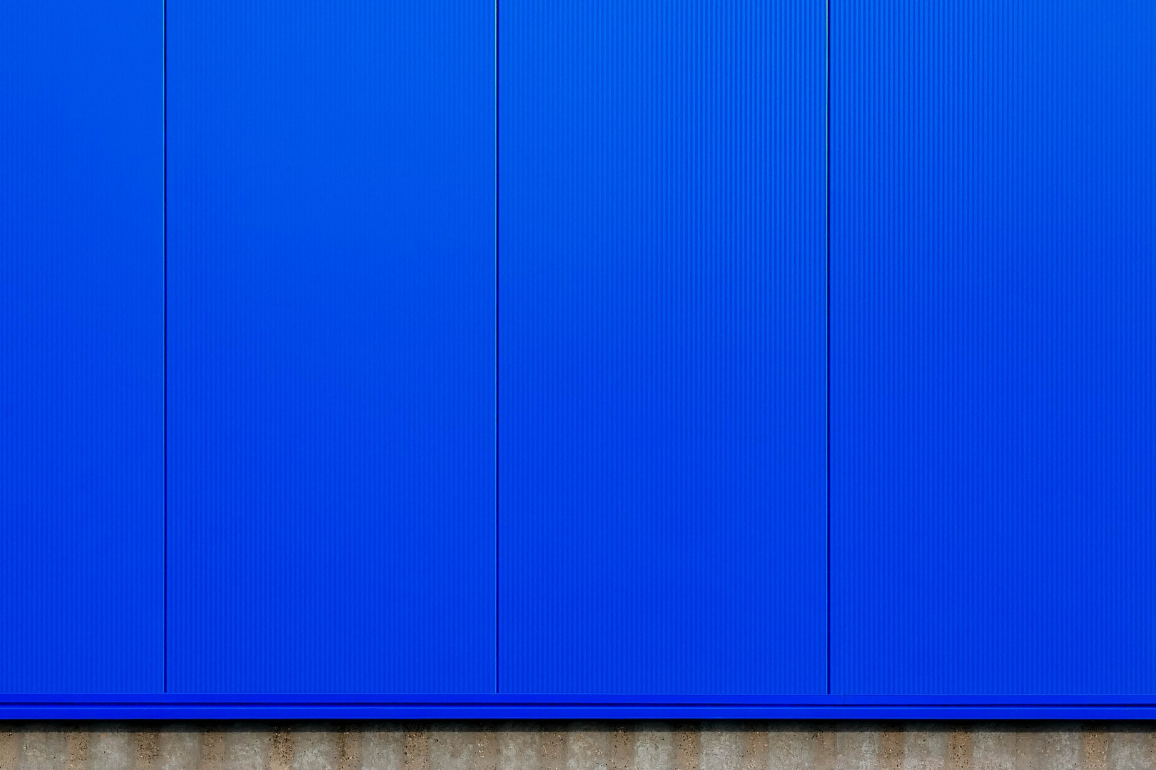 blue wall - BM 20201116 Foto & Bild | spezial, blau, farben Bilder auf ...