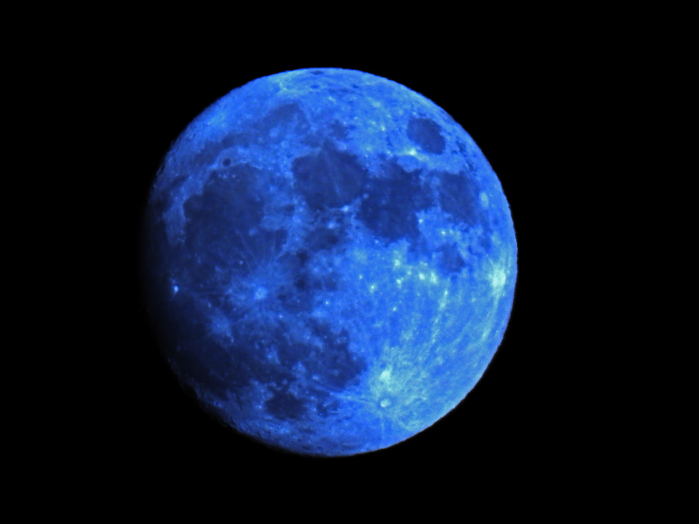 bluemoon Foto & Bild | nikon, architektur, sky Bilder auf fotocommunity