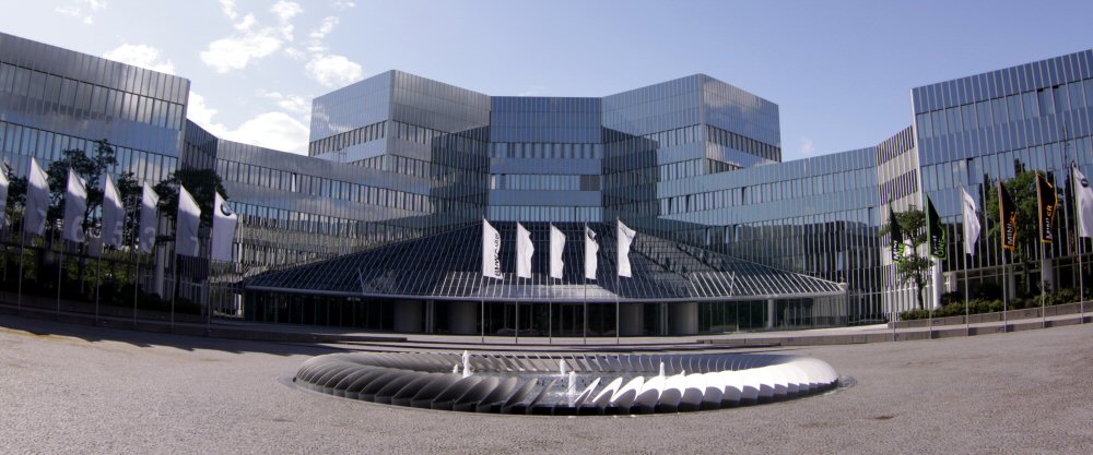 BMW FIZ Haupteingang Foto & Bild | deutschland, europe, bayern Bilder ...