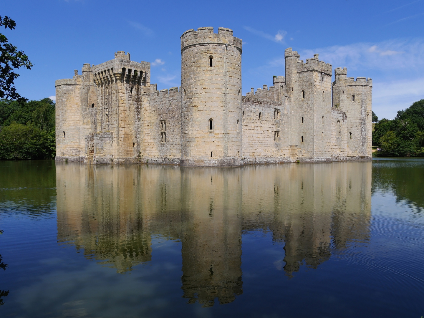 Bodiam Castle Foto & Bild | architektur, europe, united kingdom ...