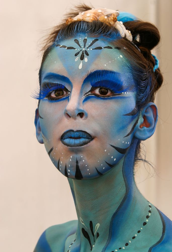 Bodypainting 24 Foto & Bild | world, outdoor, blau Bilder auf fotocommunity