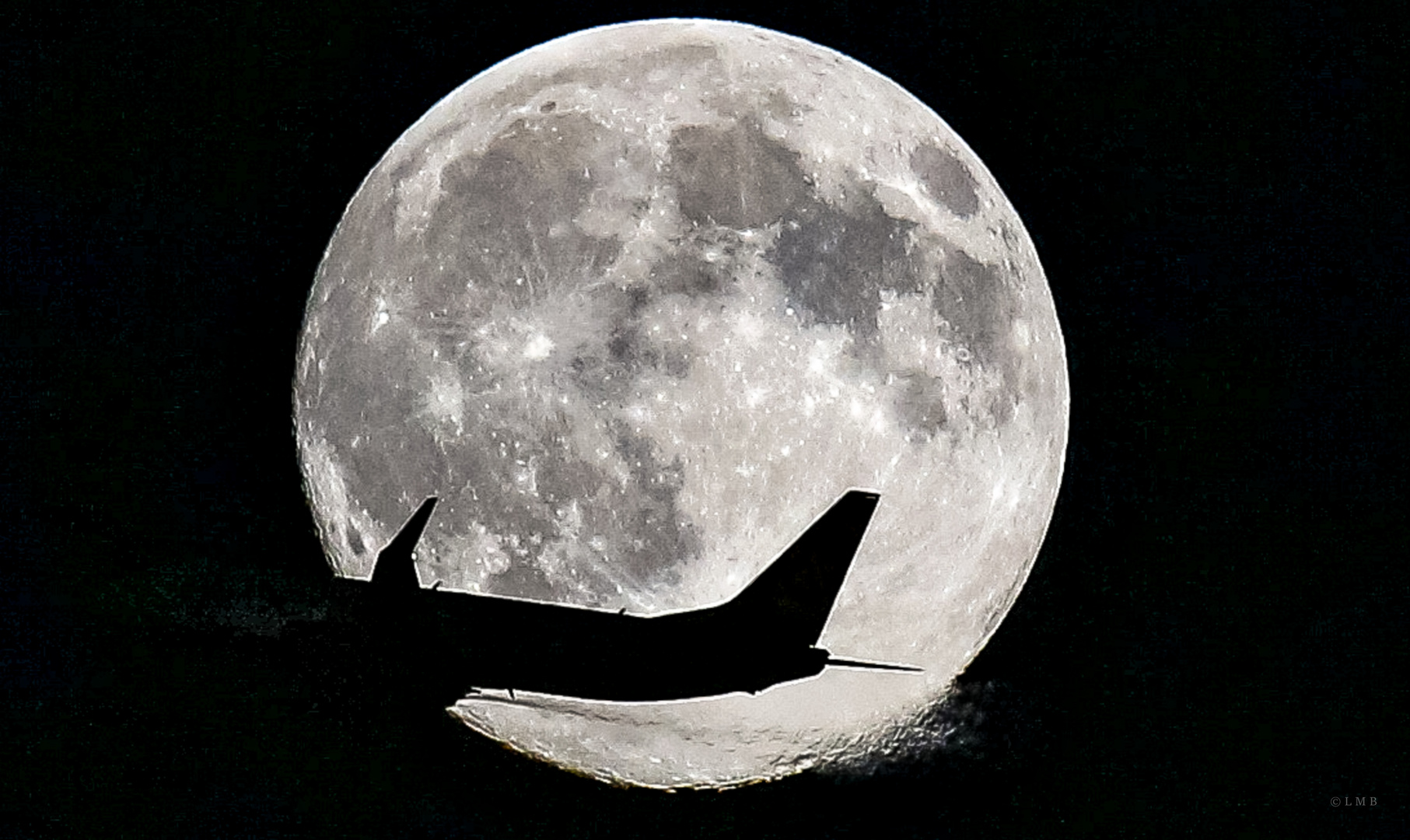 Boeing leave the Moon Foto & Bild | spezial, natur, tele Bilder auf ...