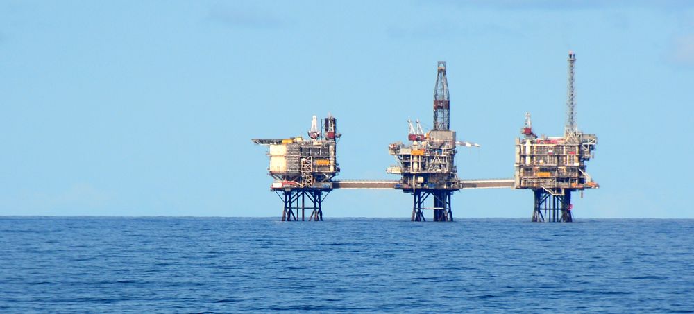 Bohrinsel in der Nordsee Foto & Bild | britische inseln, europe, world ...