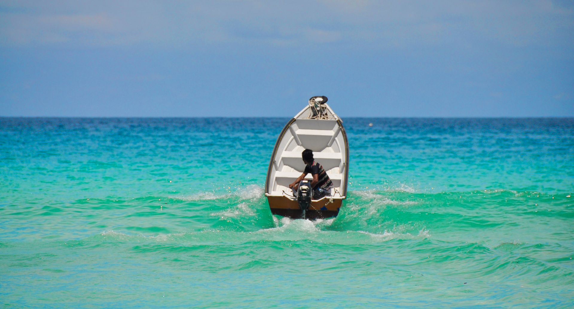 Boot Foto & Bild | archiv, a r c h i v aktuell, blau Bilder auf ...