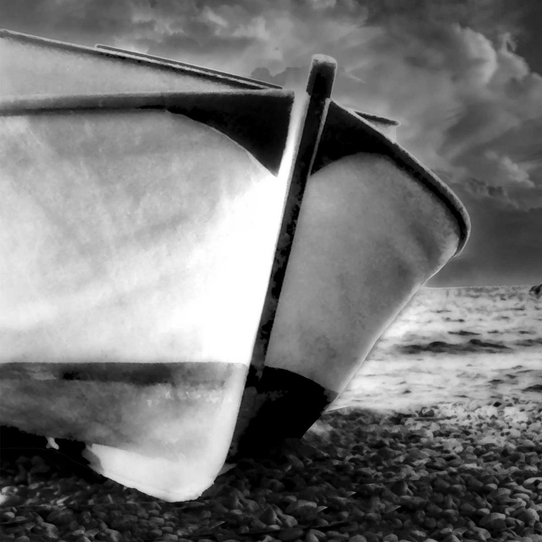 boot-am-strand Foto & Bild | europe, greece, fotokunst Bilder auf ...