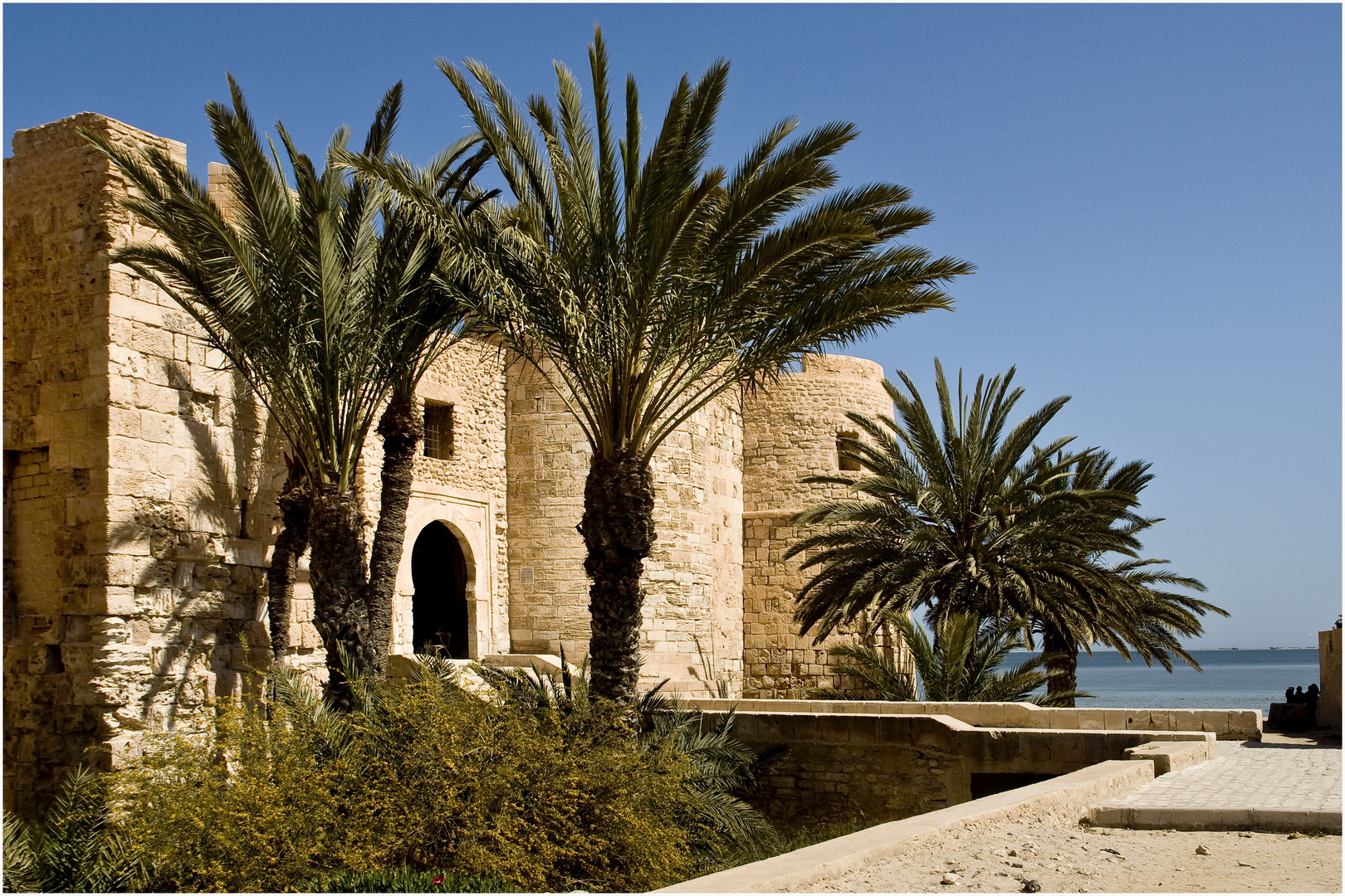 Bordj-el-Kebir in Houmt Souk Foto & Bild | africa, north africa ...