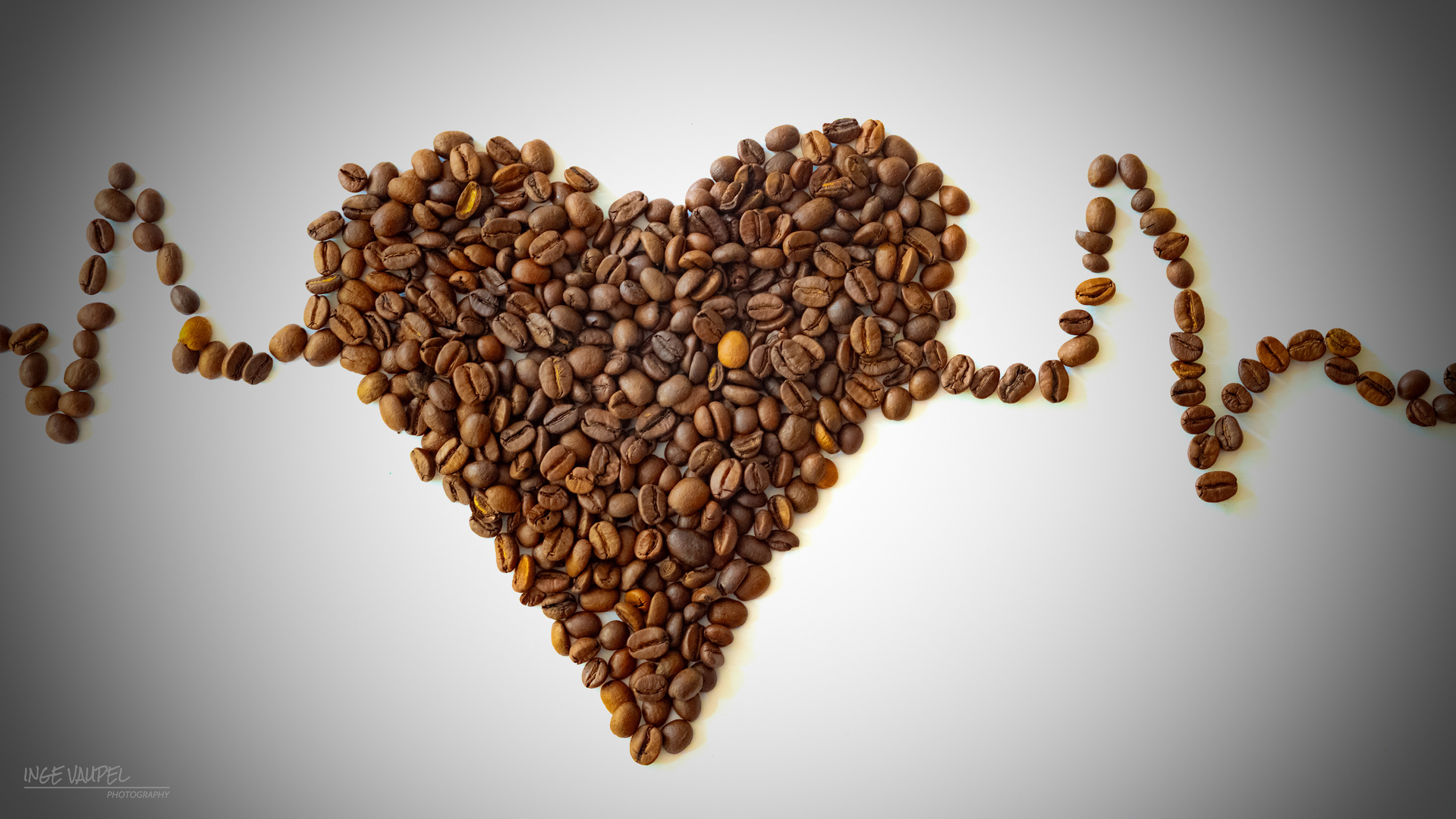 BPM - Beats Per Minute Foto & Bild | reportage dokumentation ...