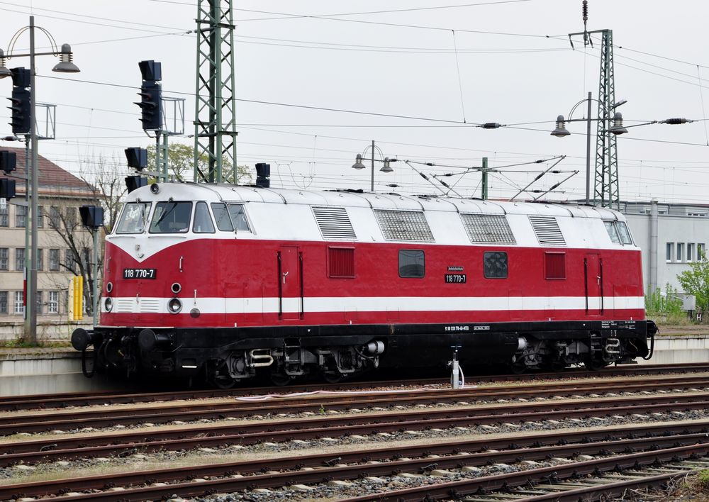 BR 118 770-7 in Dresden Foto & Bild | dampf-, diesel- und e-loks ...