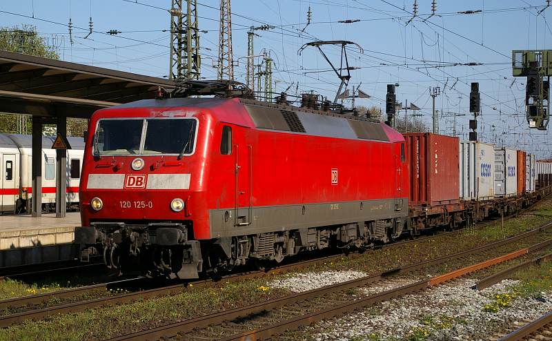 BR 120 im Güterzugdienst Foto & Bild | dampf-, diesel- und e-loks ...