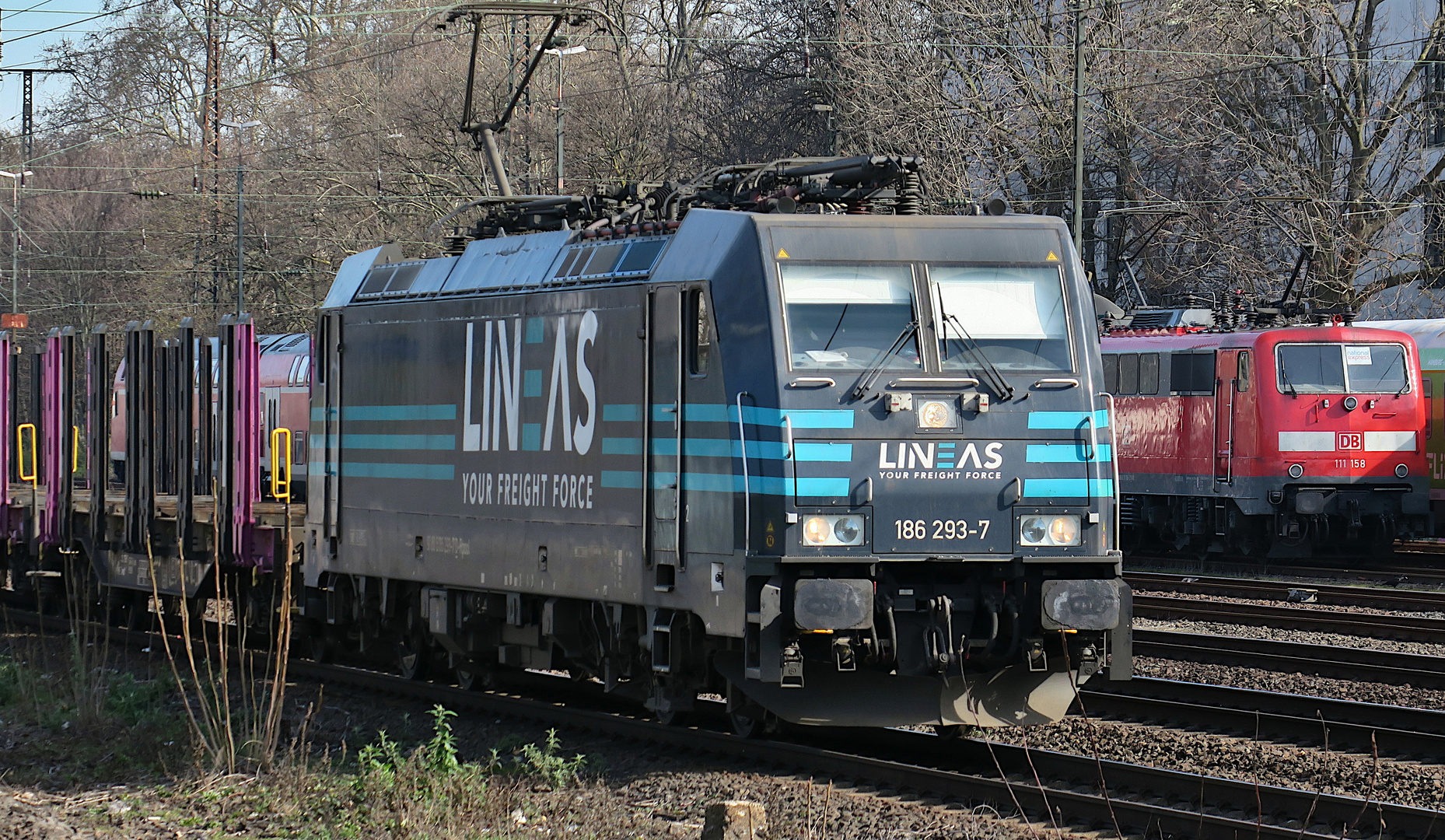 Br 186 293-7 + Br 111 158 Foto & Bild | dampf-, diesel- und e-loks ...