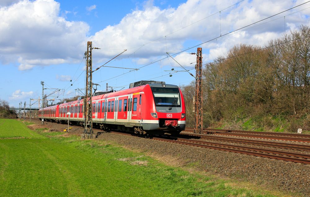 BR 422 Foto & Bild | züge, personenzüge, eisenbahn Bilder auf fotocommunity