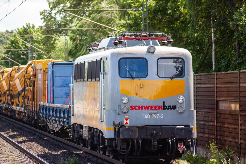 BR140 im Schlepptau Foto & Bild | züge, dampf-, diesel- und e-loks ...