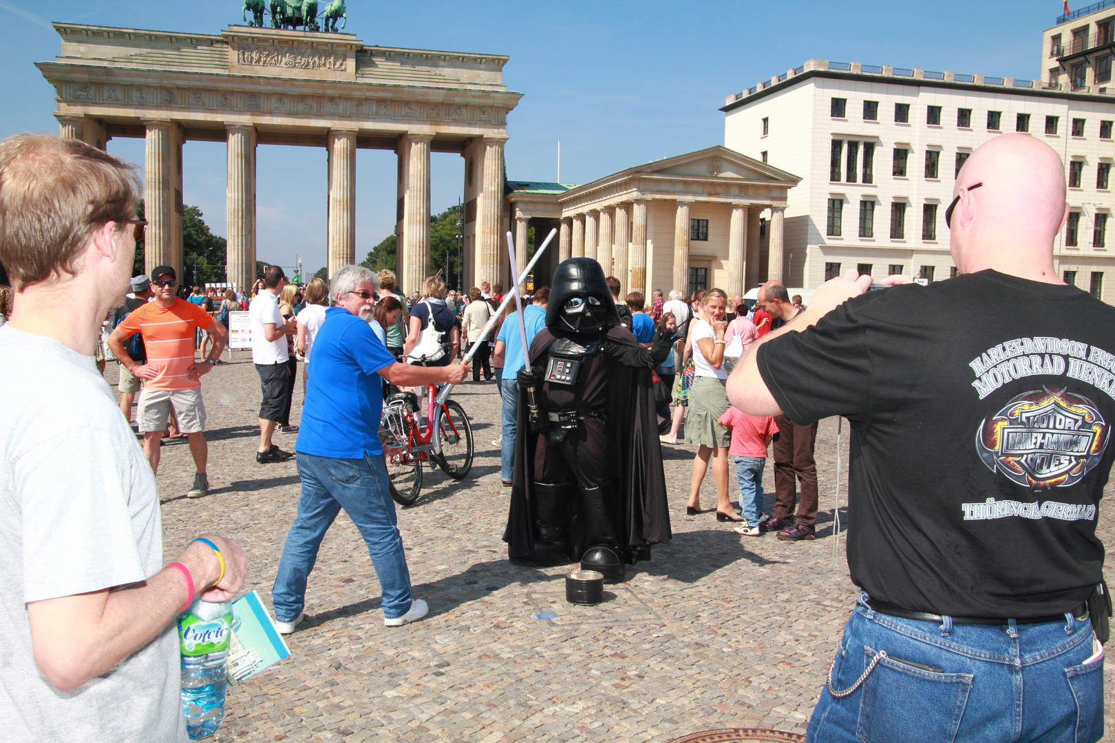 brandenburger tor 1 Foto & Bild | streetfotografie mit menschen, street: spontane portraits ...