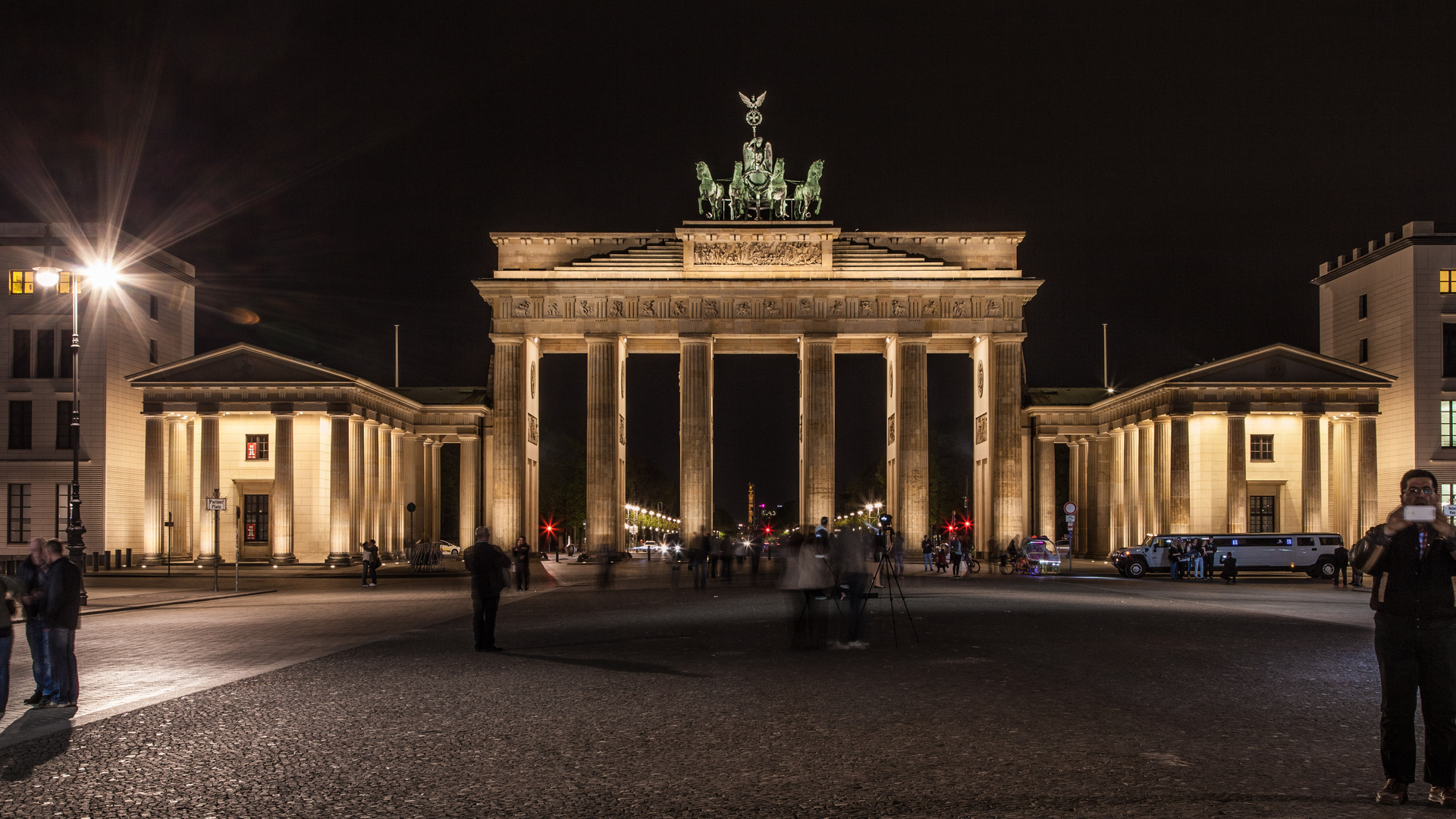 Brandenburger Tor Foto & Bild | berlin, mitte, brandenburger tor Bilder ...