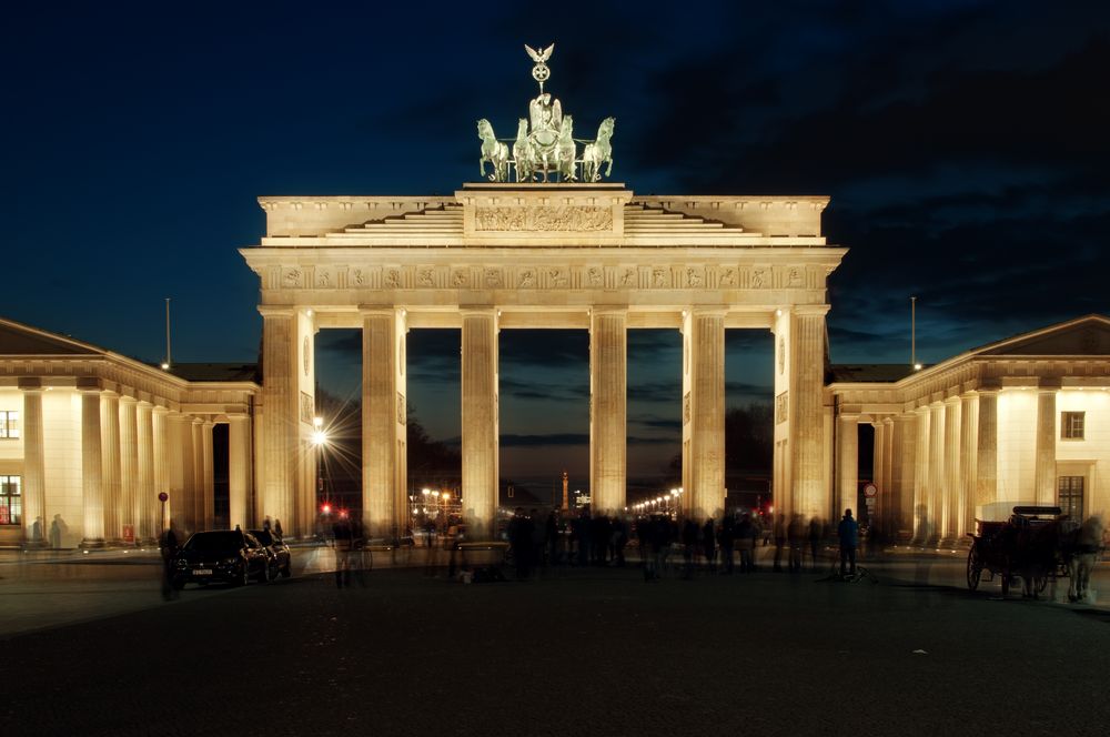 Brandenburger Tor bei Nacht Foto & Bild | architektur, architektur bei nacht, berlin Bilder auf ...
