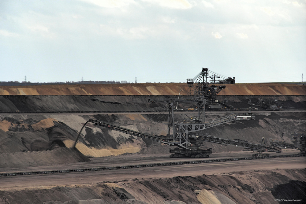 Braunkohlebagger 755 - Garzweiler II - 2012 Foto & Bild | industrie und ...