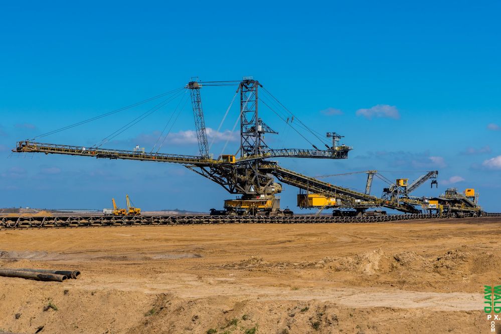 Braunkohlebagger in Cottbus Foto & Bild | wolken, licht, himmel Bilder ...