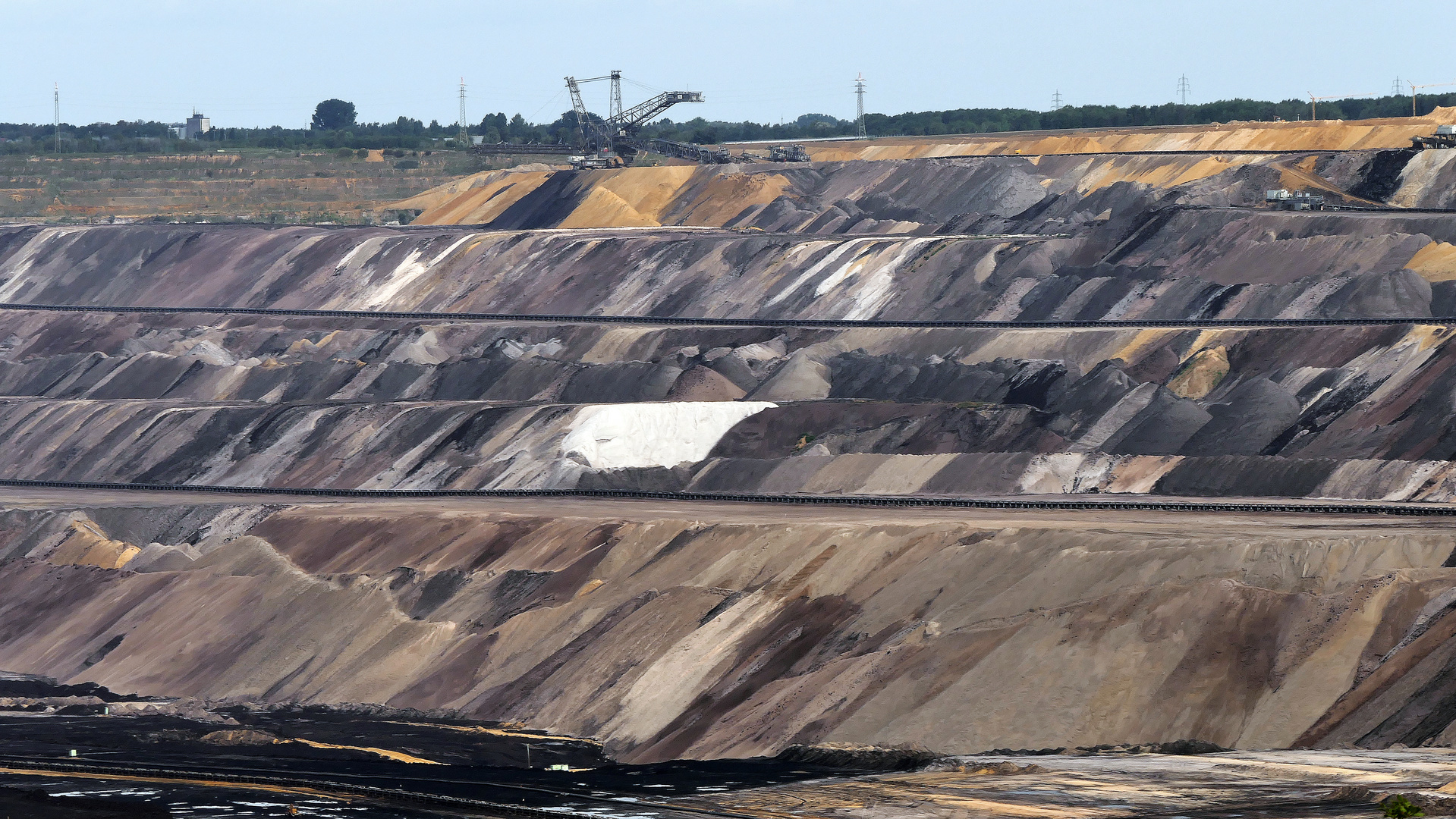 Braunkohletagebau Garzweiler - 2 Foto & Bild | landschaften, tagebau ...