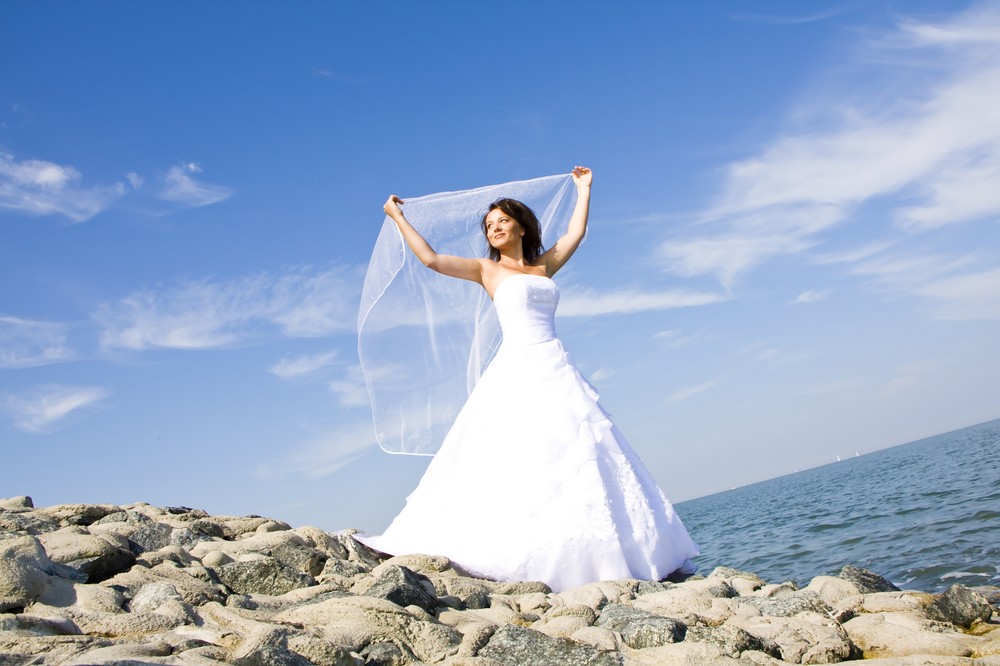 Braut Foto & Bild | hochzeit, trash the dress, menschen Bilder auf fotocommunity