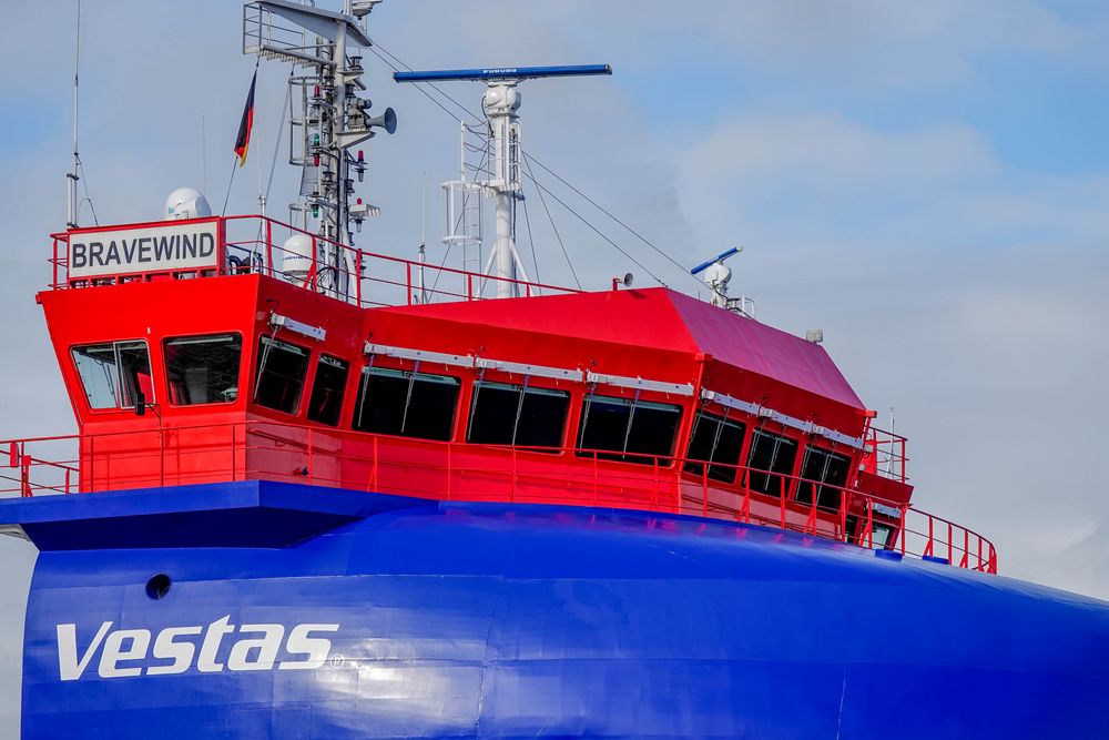 " BRAVEWIND " Foto & Bild | kanal, frachter, fahrzeuge Bilder auf ...