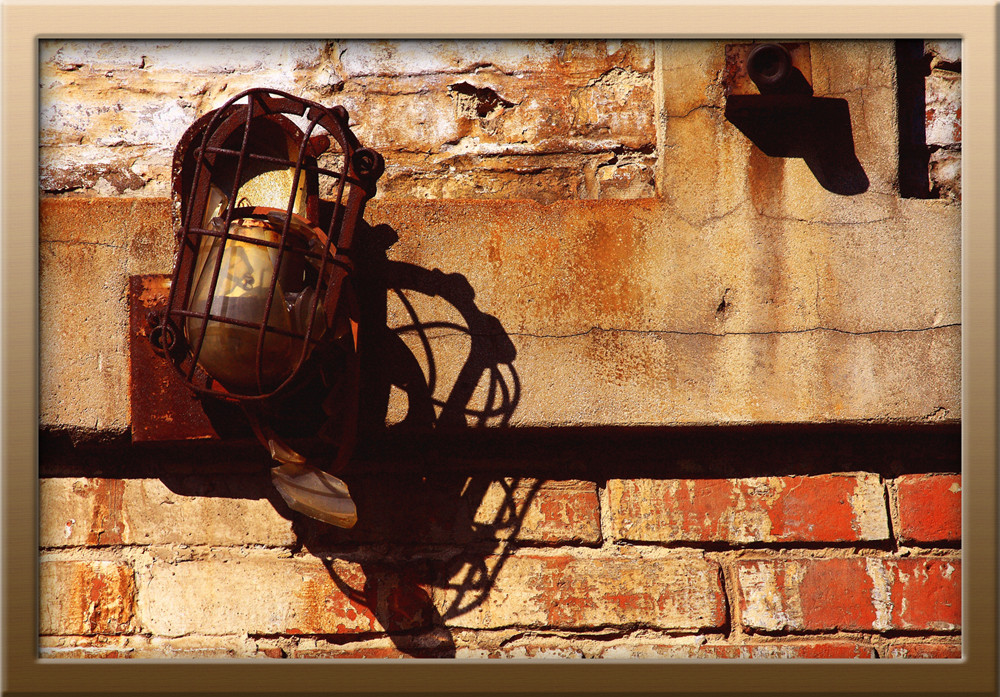 Break my rusty cage Foto & Bild | archiv - kritik am bild, kritik am ...