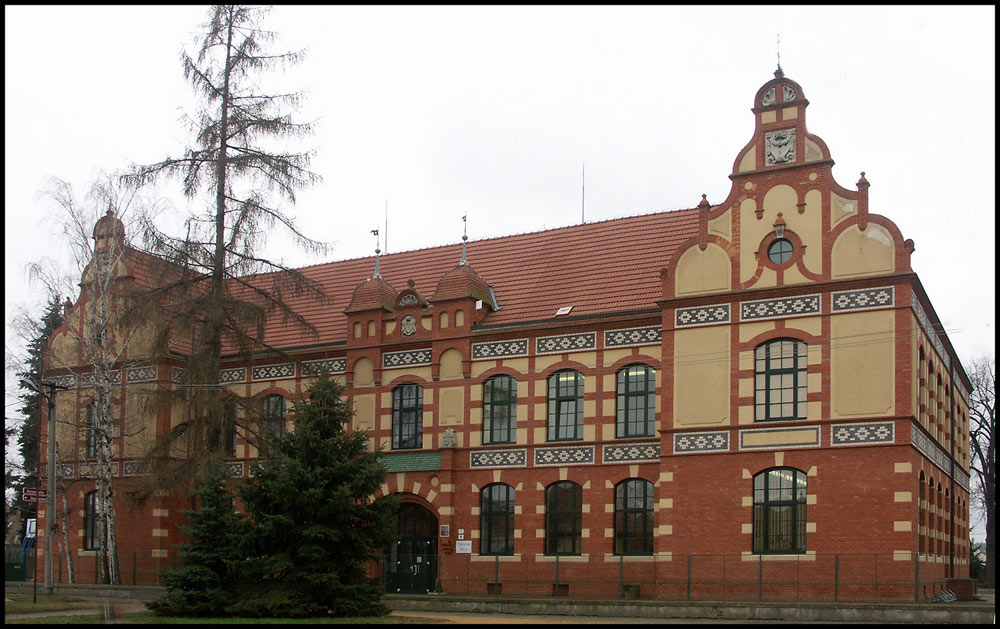 Breclav (ehemals Lundenburg) Foto & Bild | europe, czech republic ...