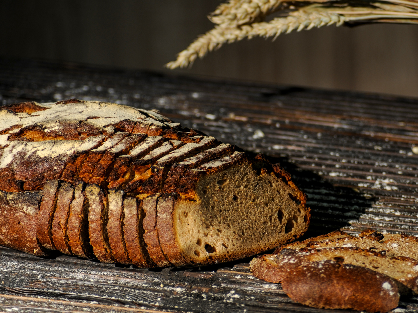 Brot Foto & Bild | stillleben, food-fotografie, gebäck Bilder auf ...