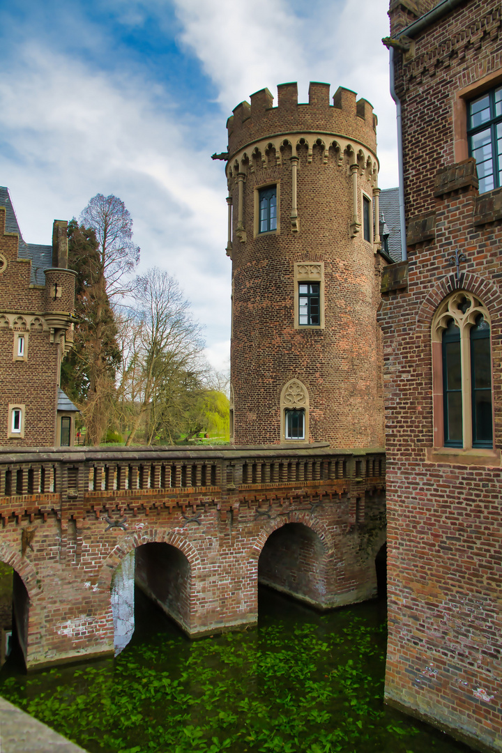 Brücke von Schloss Paffendorf Foto & Bild | architektur, schlösser ...