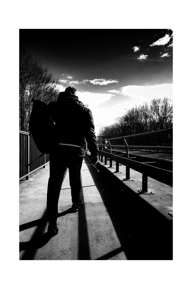Brücke_01 Foto & Bild | experimente, streetfotografie mit menschen, fotokunst Bilder auf ...