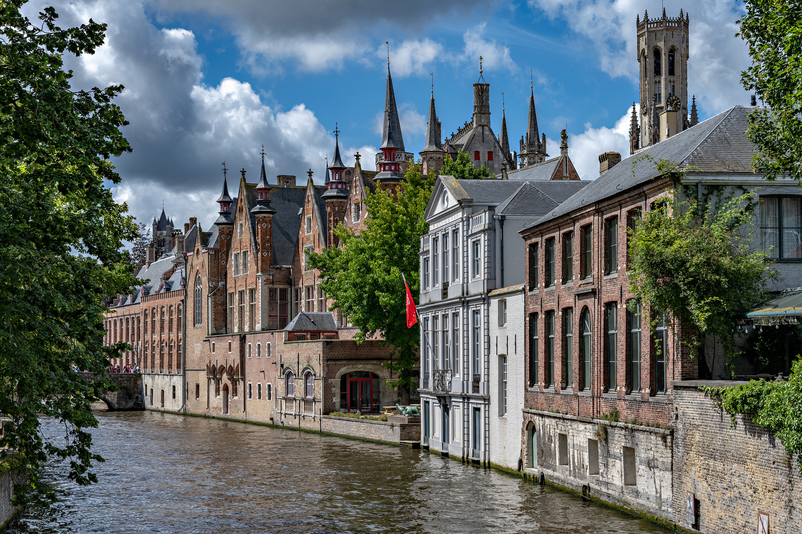 Brügge - Stadt der Türme und Türmchen Foto & Bild | europe, benelux ...