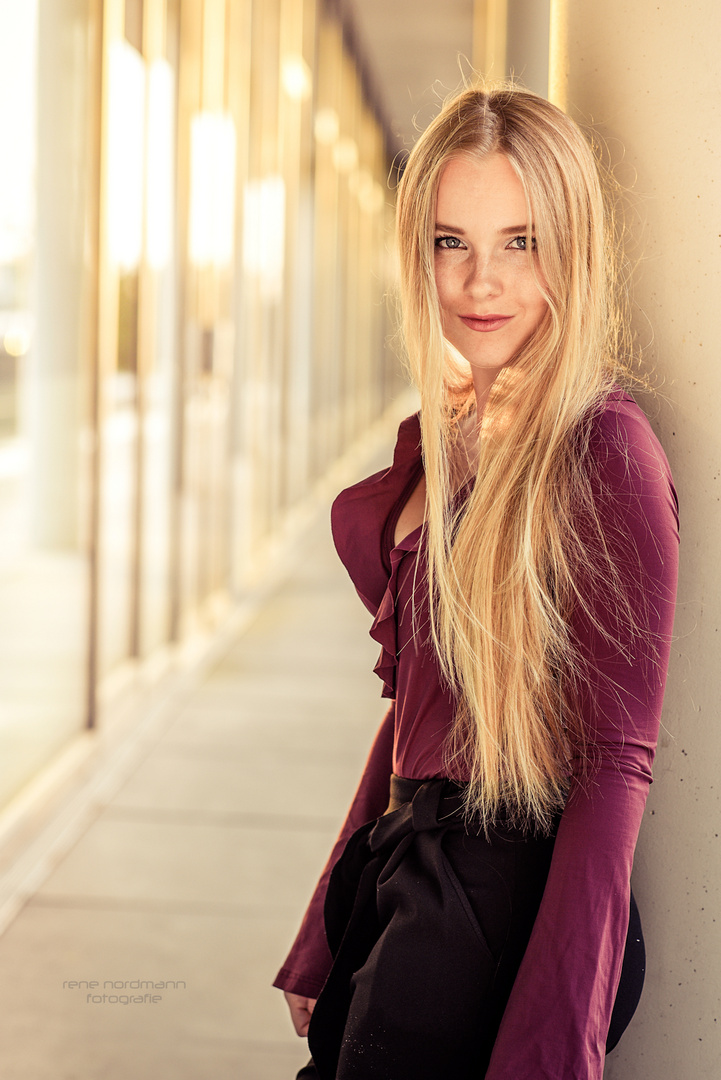 Brunhild Portrait 03 Foto & Bild | erwachsene menschen, portrait ...